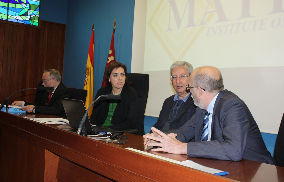 50 nuevos profesionales concluyen su formación en el Modelo Matrix para ...